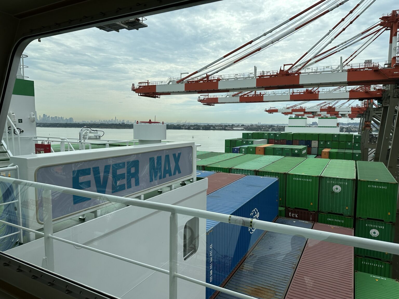 EVERGREEN’S EVER MAX Arrives at the Port of N.Y. and N.J. - Breaking Waves
